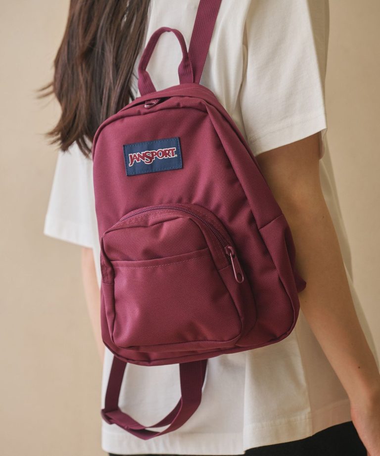 【ジャンスポーツ×ユナイテッドアローズ】別注ミニリュックを発売！深みカラーで大人も使いやすい | clumsy